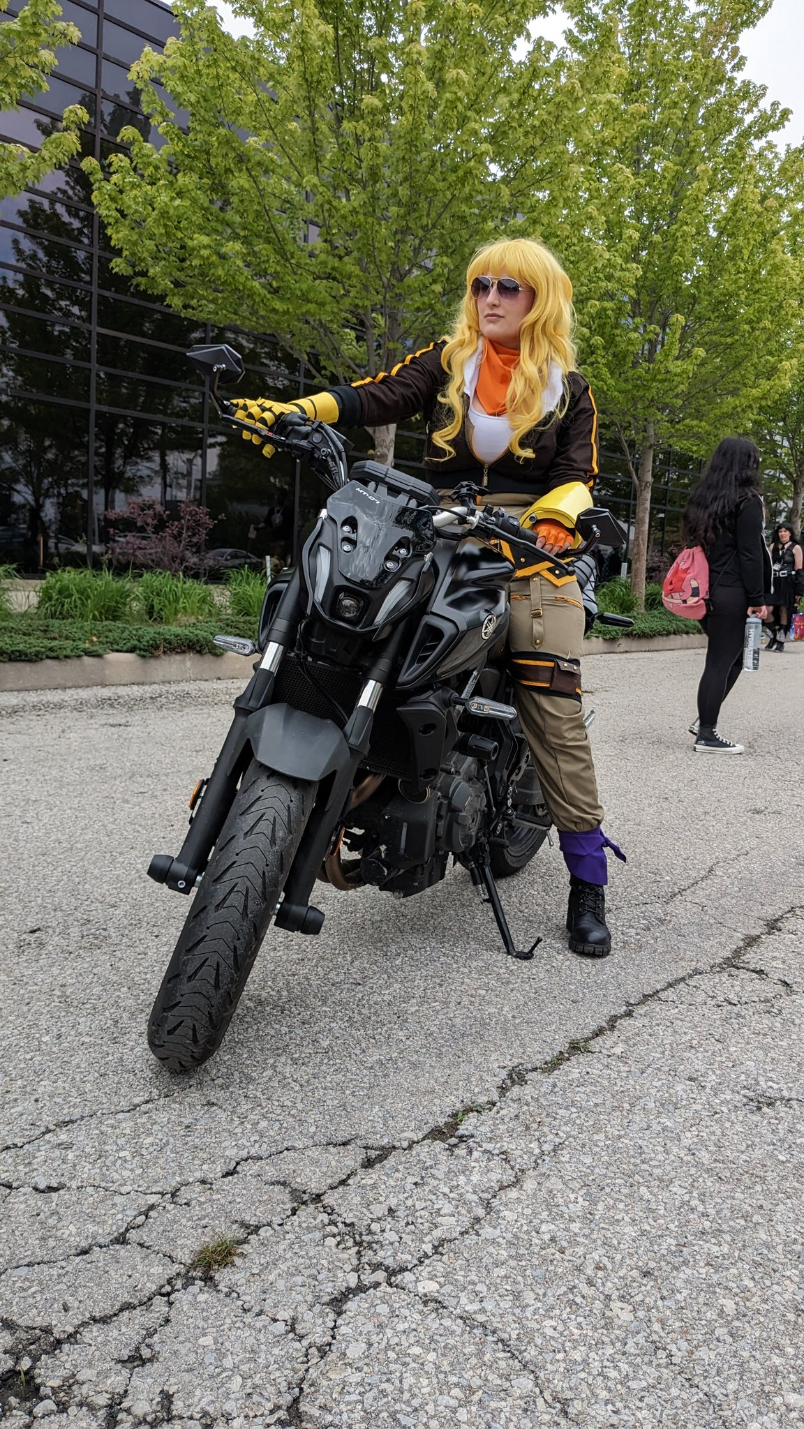 5 RWBY Cosplays to Get You Excited for RWBY Volume 10! - All Ages of Geek